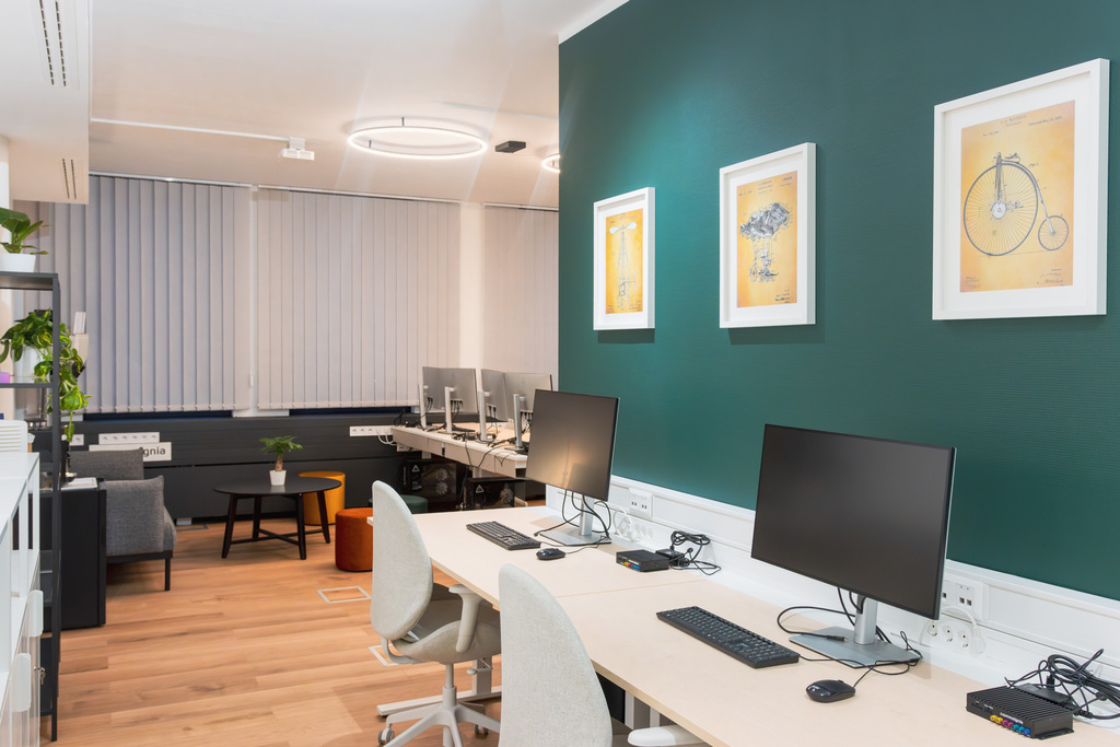 Megnyílt a Kovács "Jos" József Laboratórium a HIT-en - BME VIK